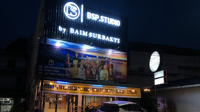 Empat Studio Foto Populer di Kota Medan | Sardana Group Dealer Resmi ...