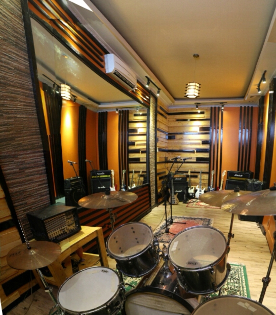 Studio Musik di Medan Yang Jadi Rekomendasi | Sardana Group Dealer ...